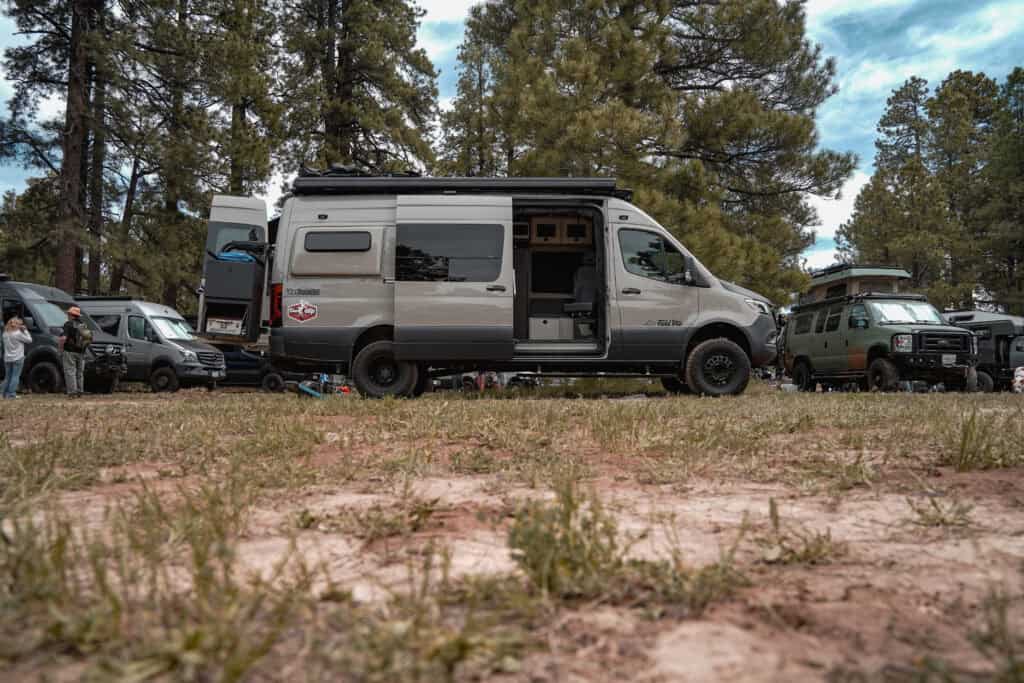 Premium Sprinter 3500 Wheels R35v Rambler Bronze Front